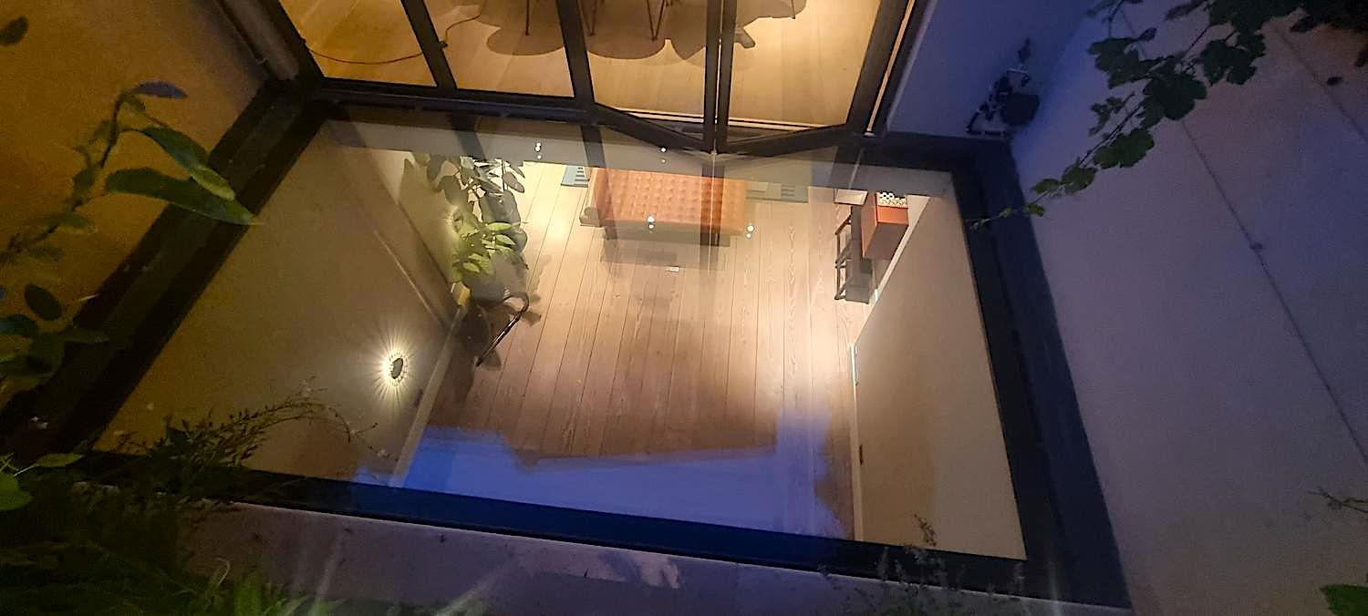 Walk on rooflight | Walk on glass floors, Walk on roofllights, drive on glass floors ...